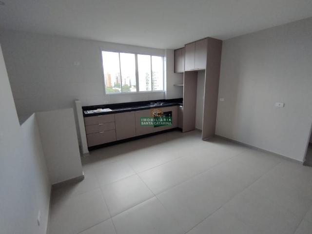 Apartamento para alugar com 1 Suíte + 1 Quarto em Zona 07, Maringá PR