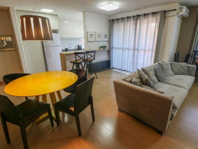 Apartamento para alugar com 1 Suíte + 1 Quarto em Zona 03, Maringá PR