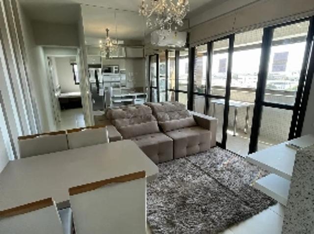 Apartamento para alugar com 1 Suíte + 1 Quarto em Zona 03, Maringá PR