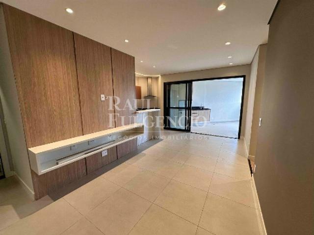Apartamento para alugar com 1 Suíte + 2 Quartos em Centro, Londrina PR