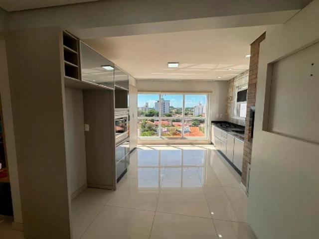 Apartamento para alugar com 1 Suíte + 2 Quartos em Centro, Toledo PR