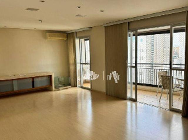 Apartamento para alugar com 1 Suíte + 2 Quartos em Gleba Fazenda Palhano, Londrina PR