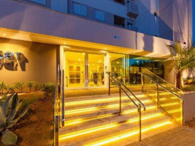 Apartamento para alugar com 1 Suíte + 2 Quartos em Gleba Fazenda Palhano, Londrina PR