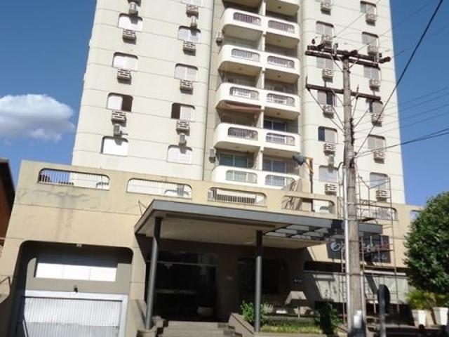 Apartamento para alugar com 1 suíte + 2 quartos em Jardim América, Dourados MS