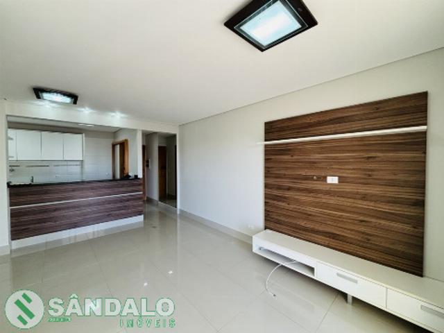 Apartamento para alugar com 1 Suíte + 2 Quartos em Vila Bosque, Maringá PR