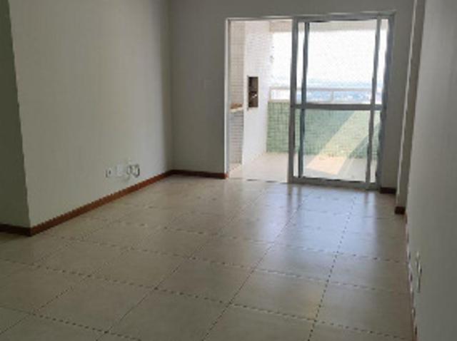 Apartamento para alugar com 1 Suíte + 2 Quartos em Vila Cleópatra, Maringá PR