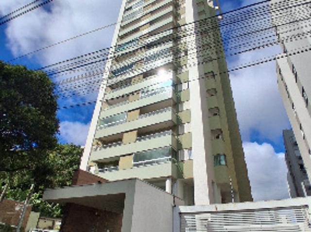 Apartamento para alugar com 1 Suíte + 2 Quartos em Vila Cleópatra, Maringá PR