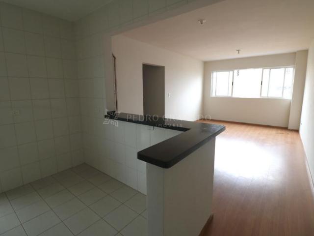 Apartamento para alugar com 1 Suíte + 2 Quartos em Vila Cleópatra, Maringá PR