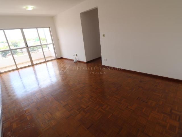 Apartamento para alugar com 1 Suíte + 2 Quartos em Vila Emília, Maringá PR