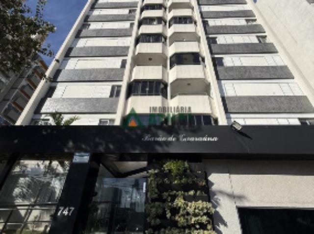 Apartamento para alugar com 1 Suíte + 2 Quartos em Vila Ipiranga, Londrina PR