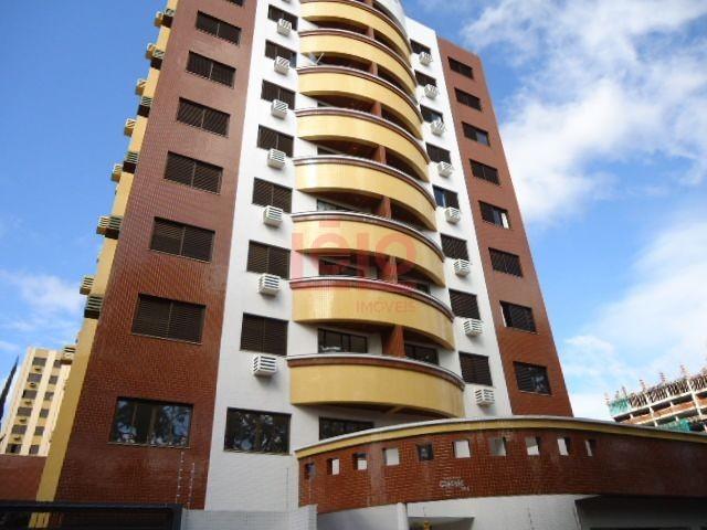 Apartamento para alugar com 1 Suíte + 2 Quartos em Zona 07, Maringá PR