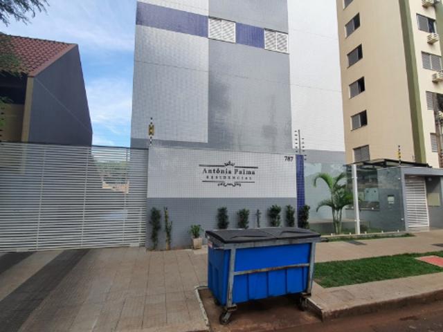 Apartamento para alugar com 1 Suíte + 2 Quartos em Zona 07, Maringá PR