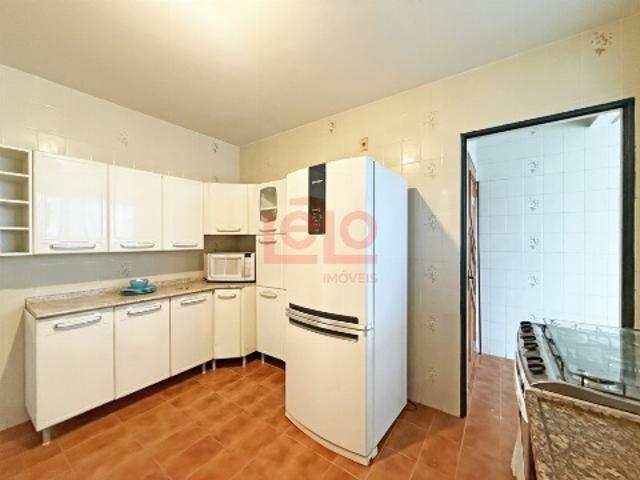 Apartamento para alugar com 1 Suíte + 2 Quartos em Zona 07, Maringá PR