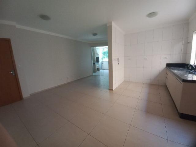 Apartamento para alugar com 1 Suíte + 3 Quartos em Jardim Universo, Maringá PR