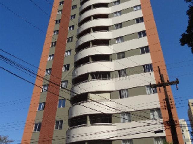 Apartamento para alugar com 1 Suíte + 3 Quartos em San Remo, Londrina PR
