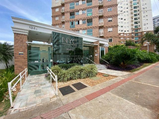 Apartamento para alugar com 1 Suíte + 3 Quartos em Santa Rosa, Londrina PR