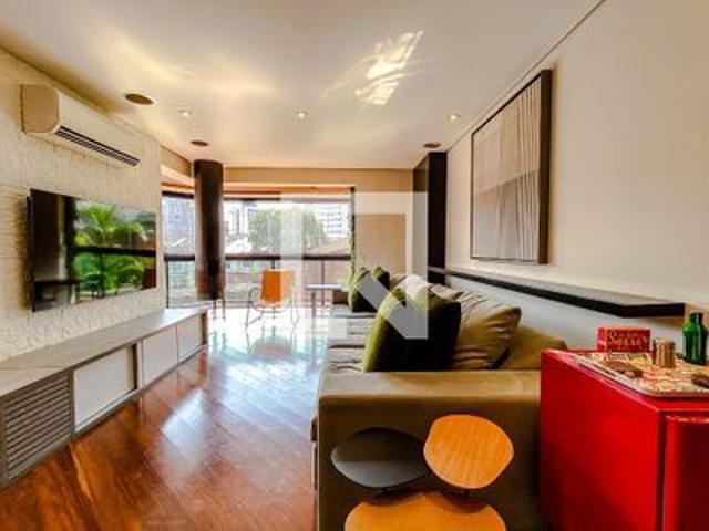 Apartamento para alugar com 200m², 4 quartos e 3 vagas