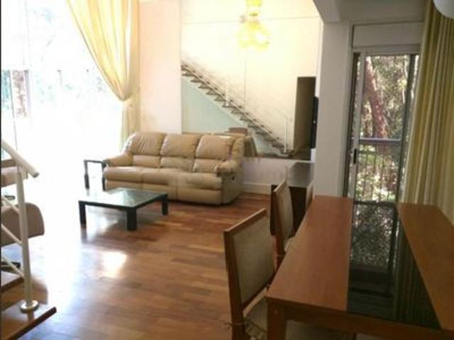 Apartamento para alugar com 210m², 4 quartos e 4 vagas