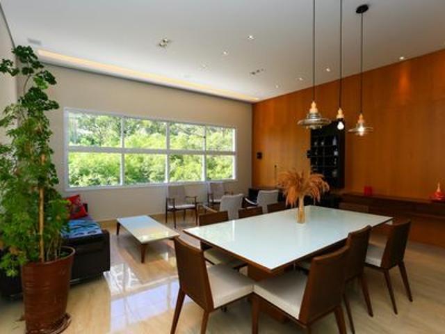 Apartamento para alugar com 220m², 3 quartos e 3 vagas