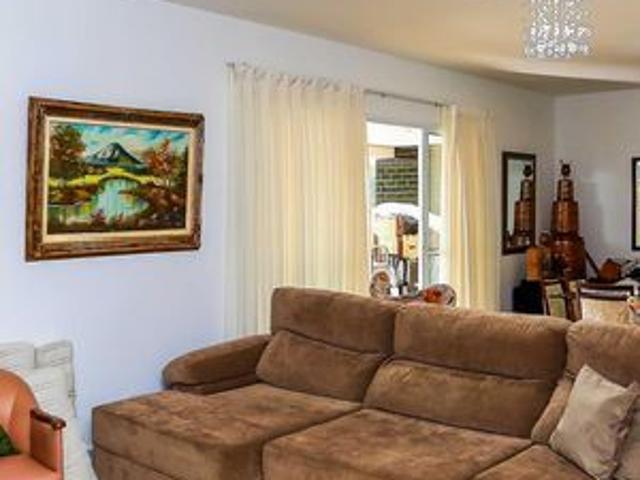 Apartamento para alugar com 234m², 3 quartos e 3 vagas