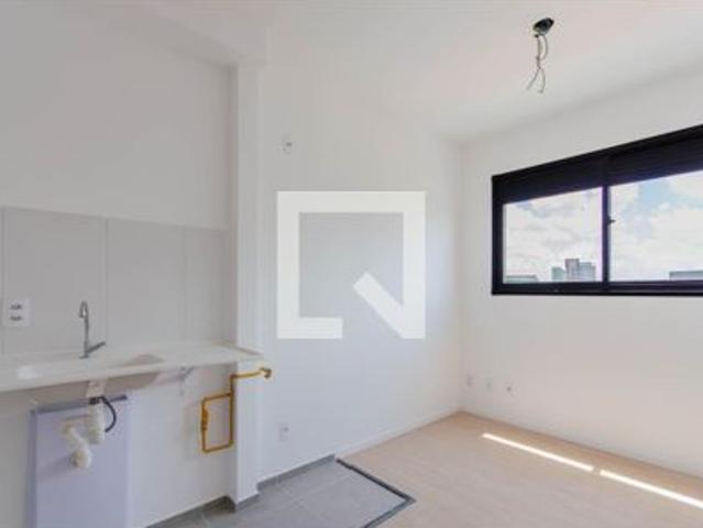 Apartamento para alugar com 24m², 1 quarto e sem vaga