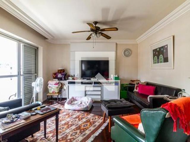 Apartamento para alugar com 260m², 3 quartos e 3 vagas