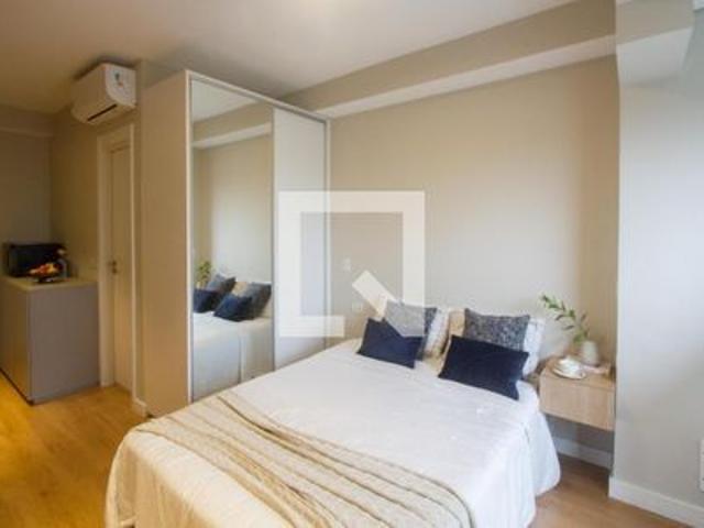 Apartamento para alugar com 26m², 1 quarto e sem vaga