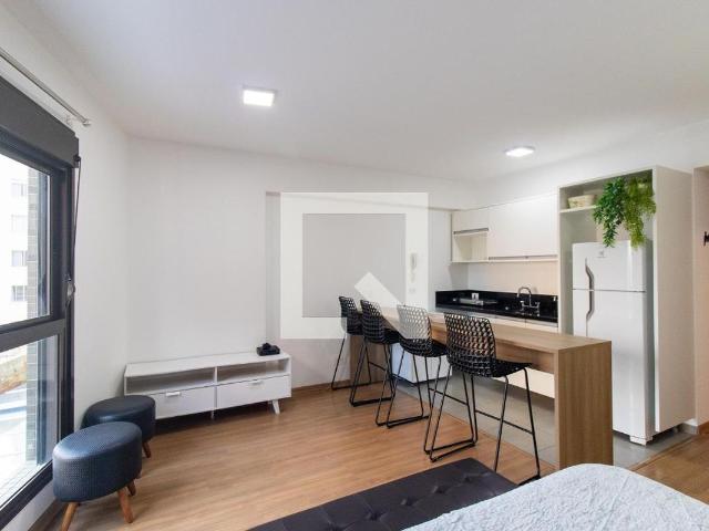 Apartamento para alugar com 27m², 1 quarto e sem vaga
