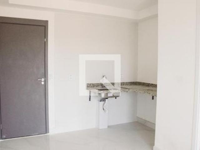 Apartamento para alugar com 27m², 1 quarto e sem vaga
