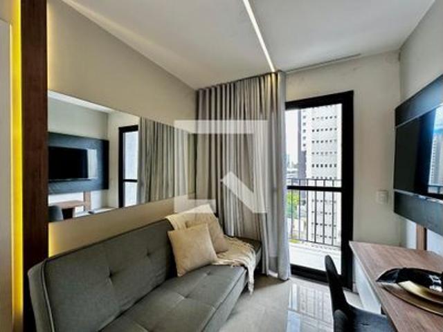 Apartamento para alugar com 27m², 1 quarto e sem vaga
