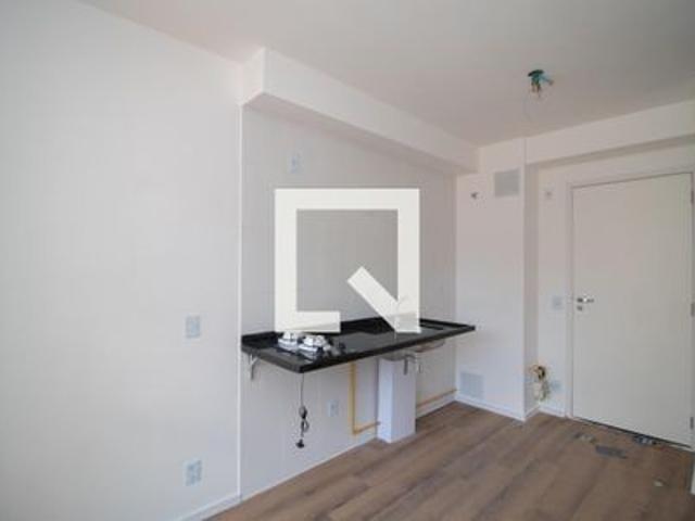 Apartamento para alugar com 27m², 1 quarto e sem vaga