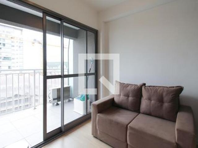 Apartamento para alugar com 27m², 1 quarto e sem vaga