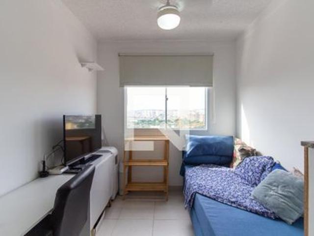 Apartamento para alugar com 27m², 1 quarto e sem vaga