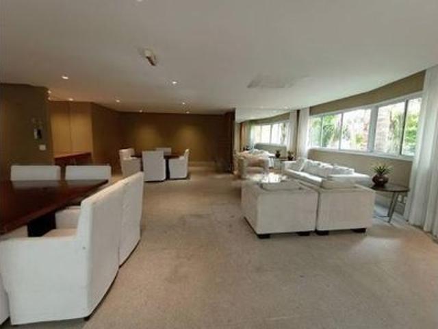 Apartamento para alugar com 288m², 4 quartos e 4 vagas