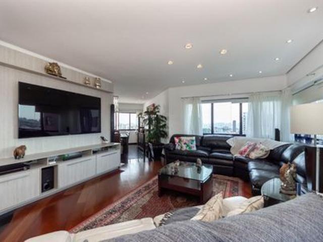 Apartamento para alugar com 289m², 4 quartos e 4 vagas