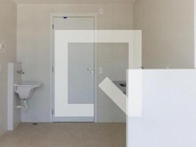 Apartamento para alugar com 28m², 1 quarto e sem vaga