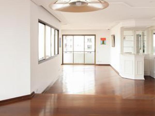 Apartamento para alugar com 293m², 5 quartos e 4 vagas