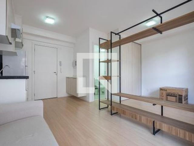 Apartamento para alugar com 29m², 1 quarto e sem vaga