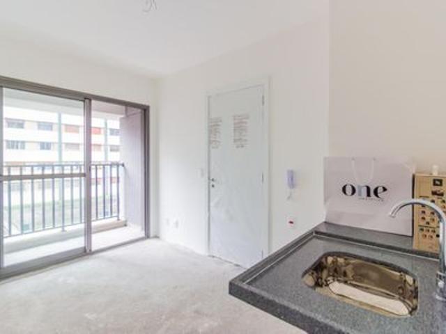 Apartamento para alugar com 29m², 1 quarto e sem vaga