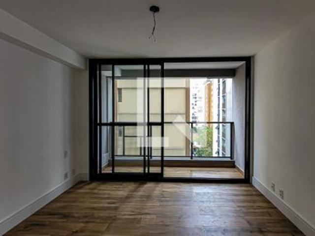 Apartamento para alugar com 29m², 1 quarto e sem vaga