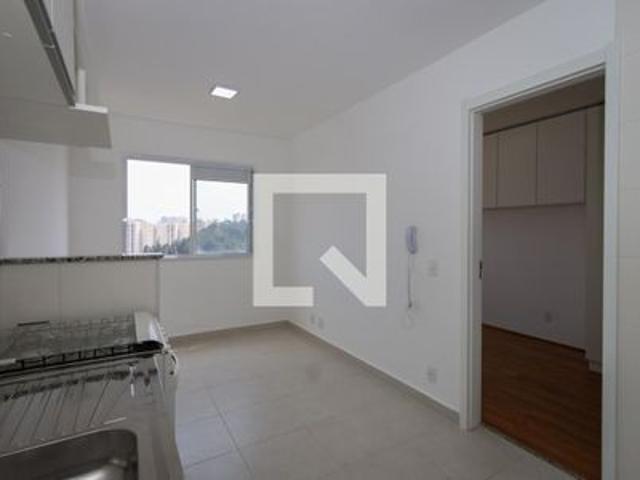 Apartamento para alugar com 29m², 1 quarto e sem vaga