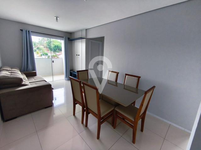 Apartamento para alugar com 2 quartos no bairro Rau em Jaraguá do Sul