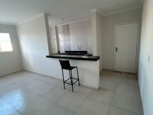 Apartamento para alugar com 2 quartos no Centro, Catanduva Imobiliária Casa Verde Catanduva