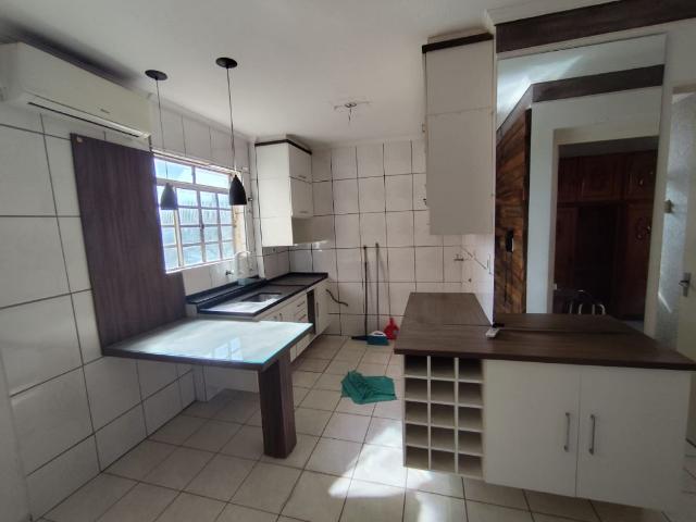 Apartamento para alugar com 2 quartos no Jardim do Lago, Catanduva Imobiliária Casa Verde Catanduva