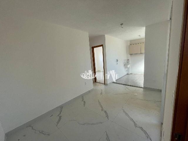 Apartamento para alugar com 2 Quartos em Conjunto Habitacional Maria Cecília Serrano de Oliveira, Londrina PR