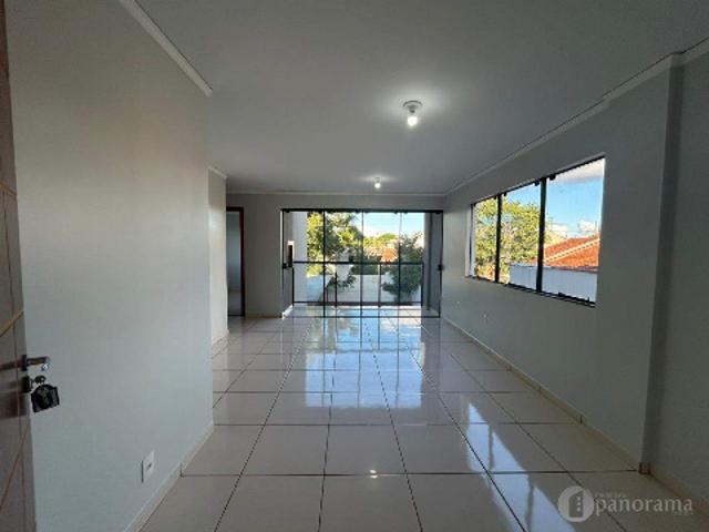 Apartamento para alugar com 2 Quartos em Jardim Coopagro, Toledo PR