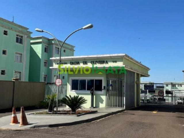 Apartamento para alugar com 2 Quartos em Parque Tarumã, Maringá PR