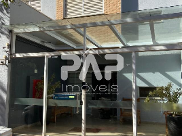 Apartamento para alugar com 2 Quartos em Vila Bosque, Maringá PR