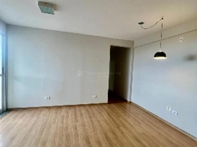 Apartamento para alugar com 2 Quartos em Vila Bosque, Maringá PR