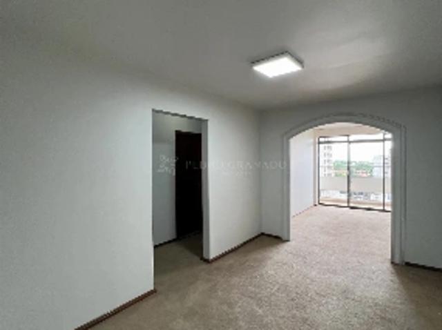 Apartamento para alugar com 2 Quartos em Zona 01 Centro, Maringá PR